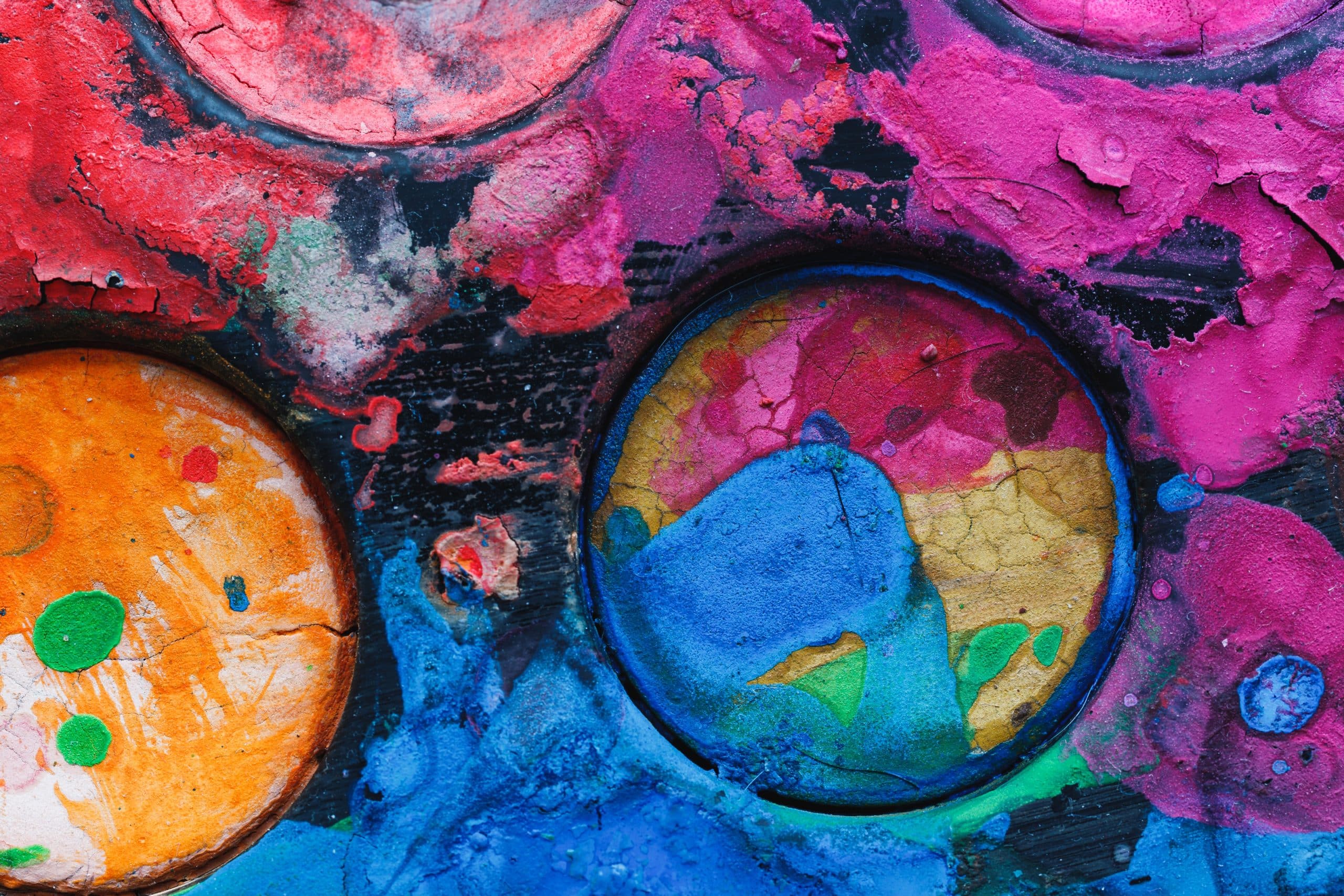 10 Color Personality Traits And Meanings - On Your Journey