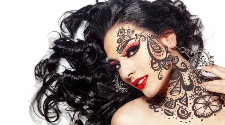 33 Amazing Female Body Painting Ideas with Photos - On Your Journey