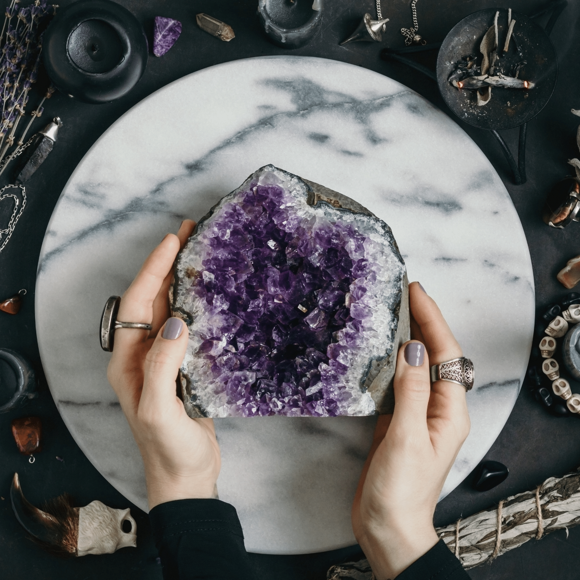 177 Amethyst Affirmations for Spiritual Growth and Healing - On Your ...